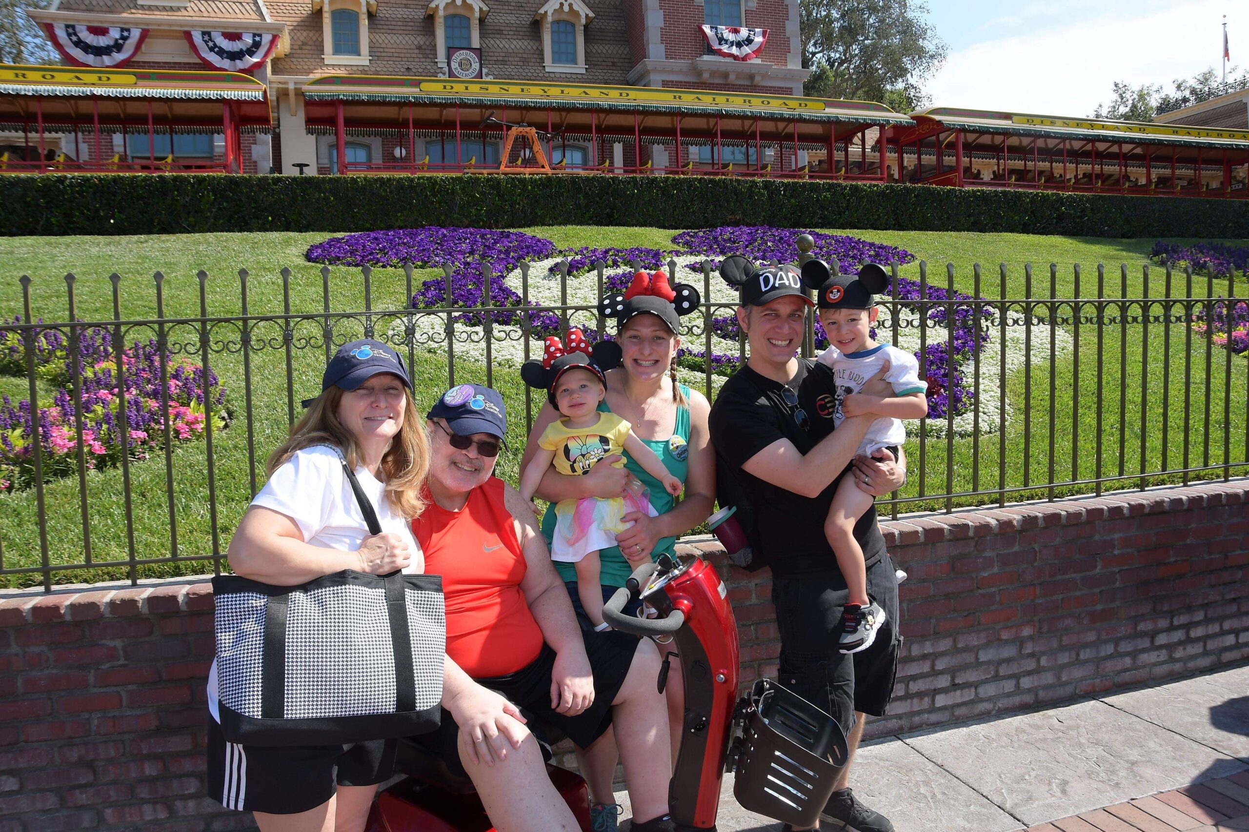 Three Generations at Disneyland - ConciEARS Disney Vacation Planners