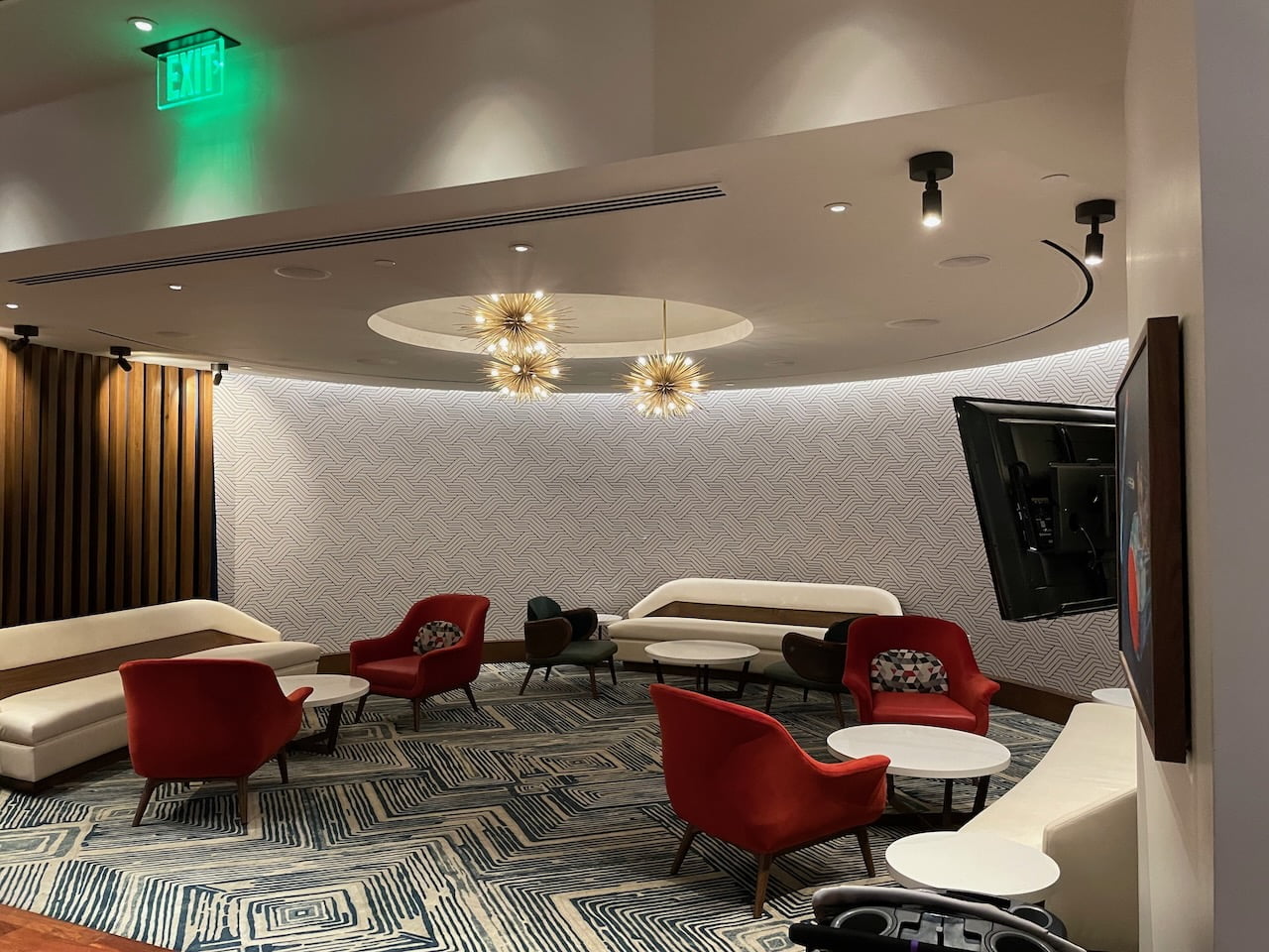 Dine Back in the 1970s at Steakhouse 71! - ConciEARS Disney Vacation ...